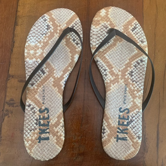 TKEES | Shoes | New Tkees Sandals Snakeskin | Poshmark